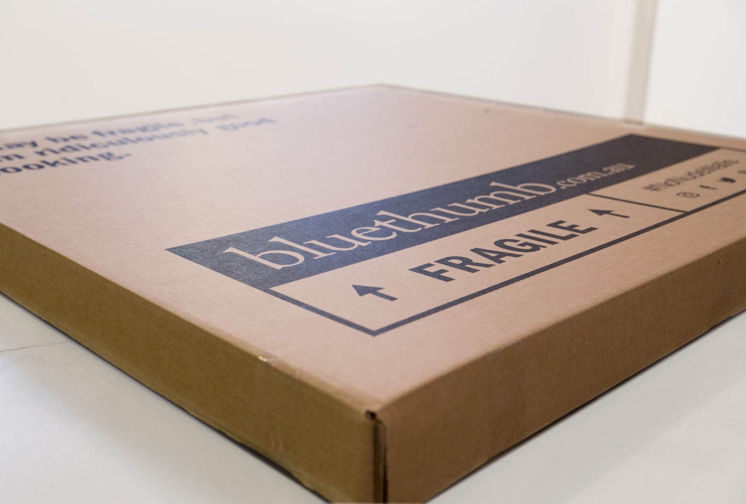 5 Ways Bluethumb Makes Buying Art Easy - Buying & Collecting Art
